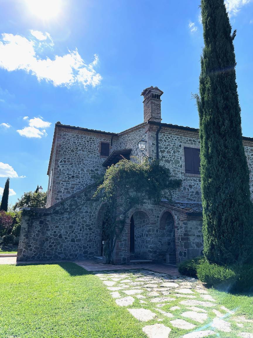 200 M² Villa ∙ 4 Bedrooms ∙ 8 Guests - Pienza