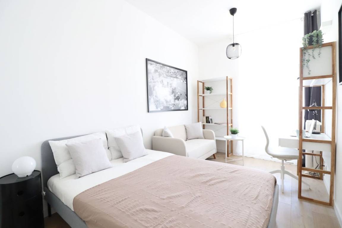 112 M² Private Room ∙ 1 Bedroom ∙ 1 Guest - Nice
