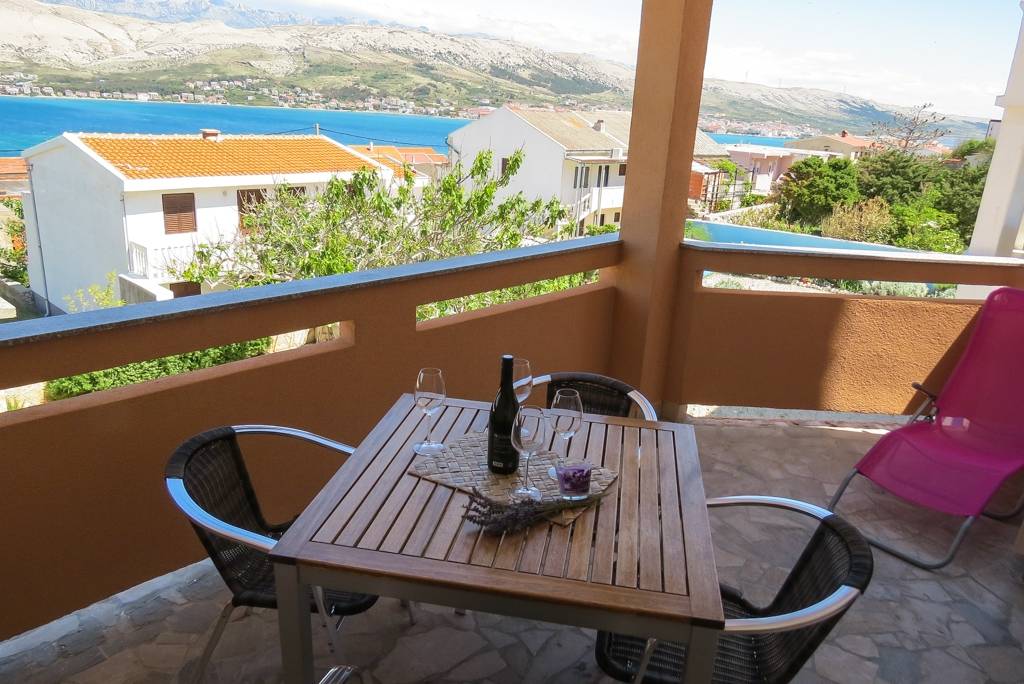 48 M² Apartamento ∙ 2 Habitaciones ∙ 4 Huéspedes - Pag
