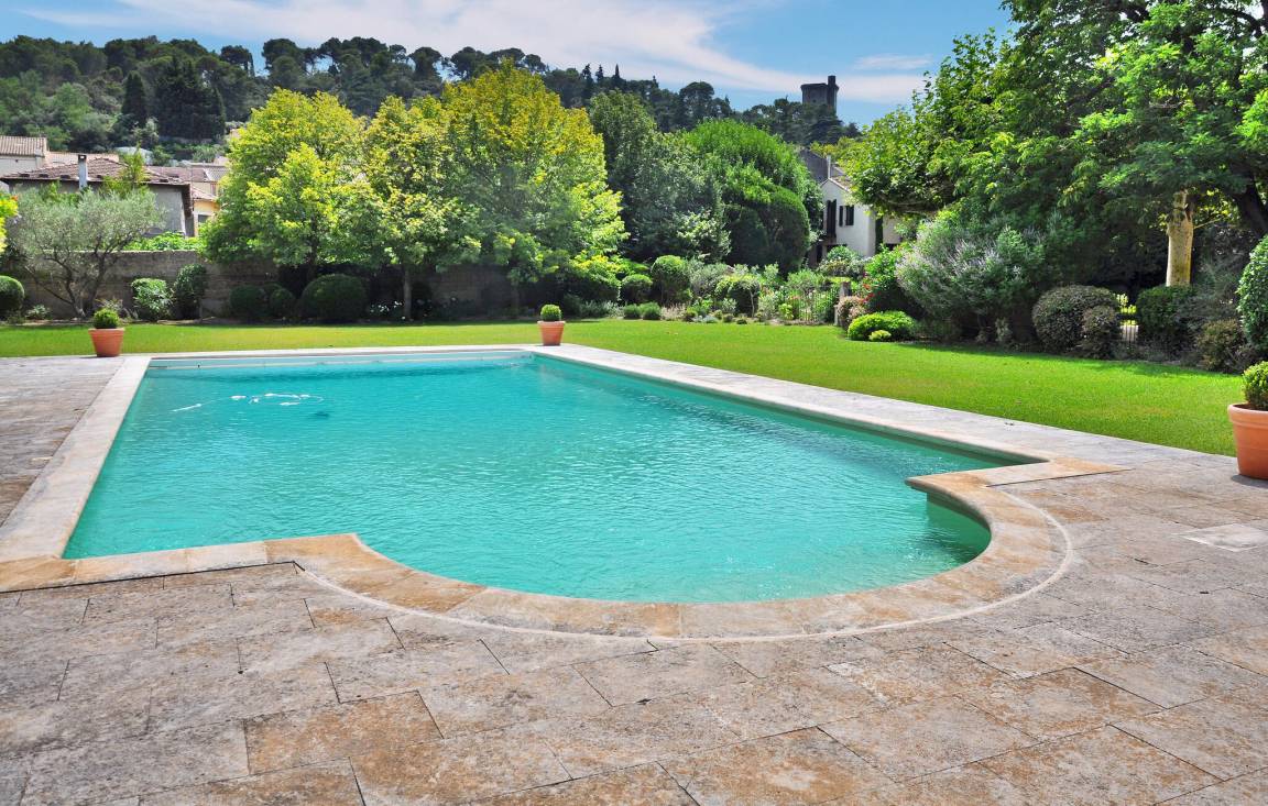 180 M² Farmhouse ∙ 5 Bedrooms ∙ 10 Guests - Avignon