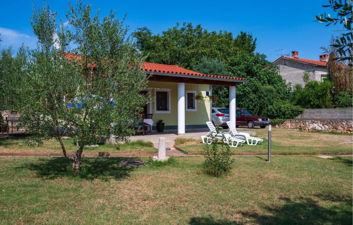 46 M² Huis ∙ 2 Slaapkamers ∙ 4 Gasten - Ližnjan