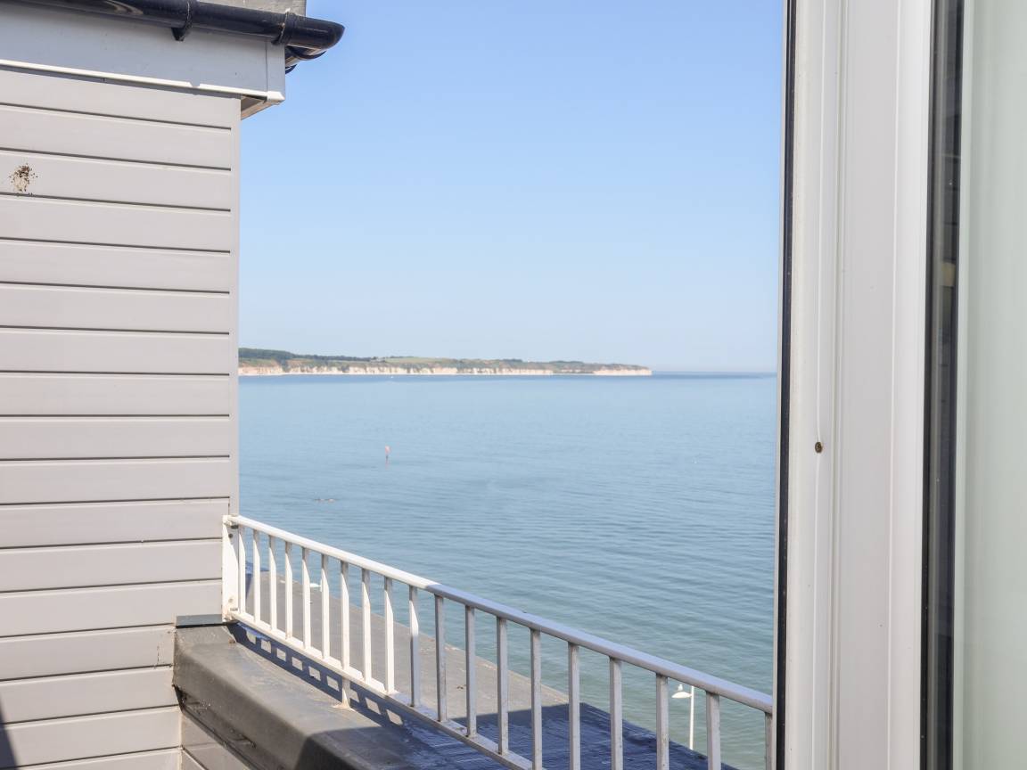 Cottage ∙ 2 Bedrooms ∙ 5 Guests - Bridlington