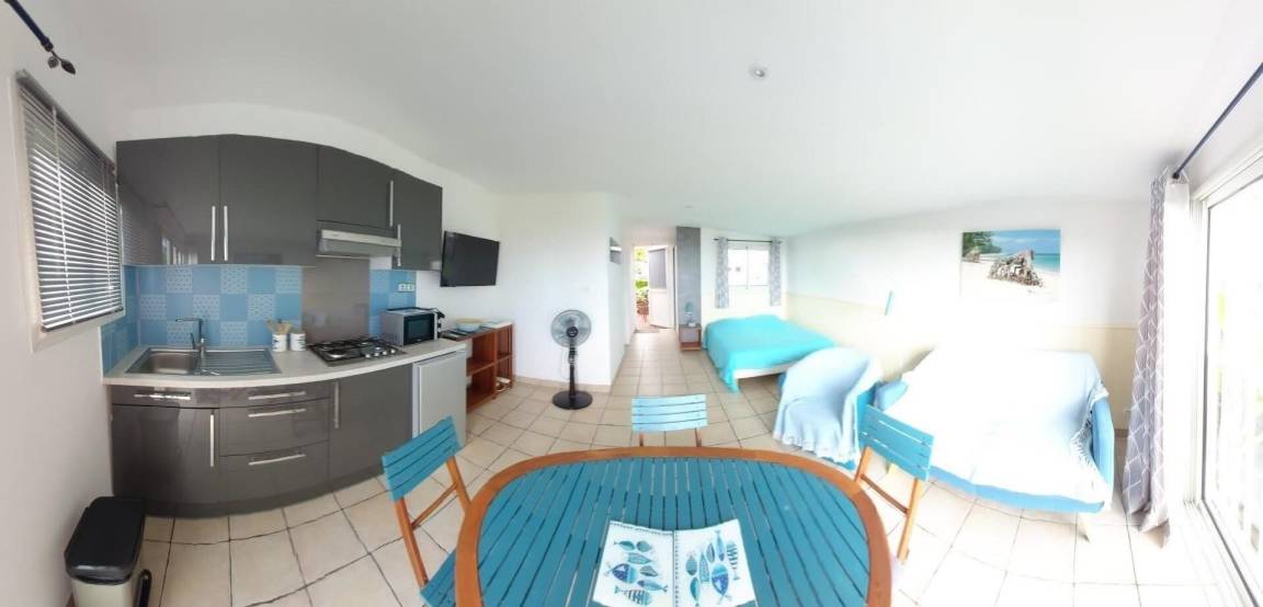 30 M² Appartement ∙ 1 Chambre ∙ 2 Personnes - Saint-Leu