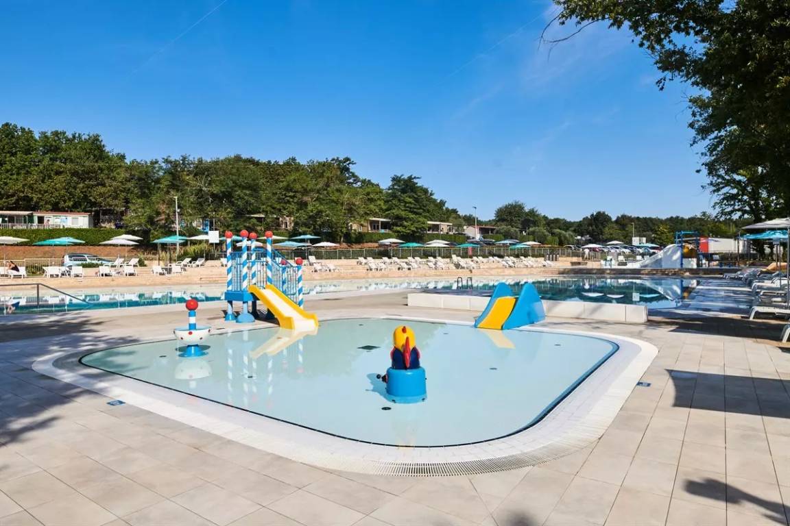 32 M² Mobilheim ∙ 3 Schlafzimmer ∙ 6 Gäste - Poreč