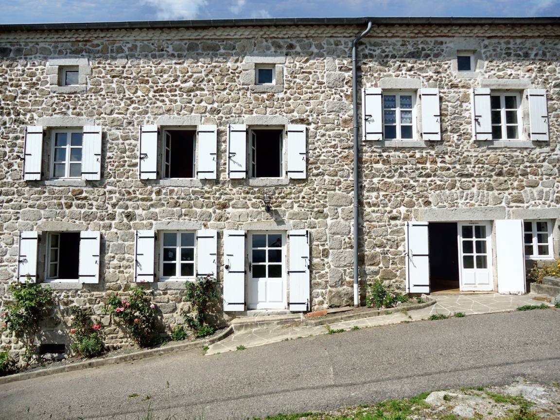 197 M² Casa ∙ 4 Camere Da Letto ∙ 10 Ospiti - Thiers