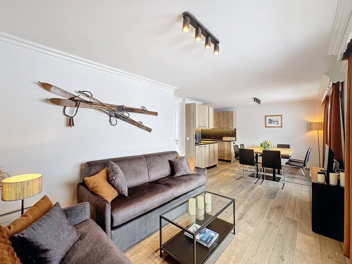 62 M² Appartement ∙ 2 Chambres ∙ 6 Personnes - Grande Rue