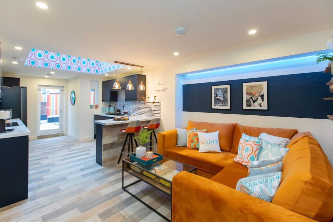 Appartement ∙ 5 Chambres ∙ 10 Personnes - Coventry