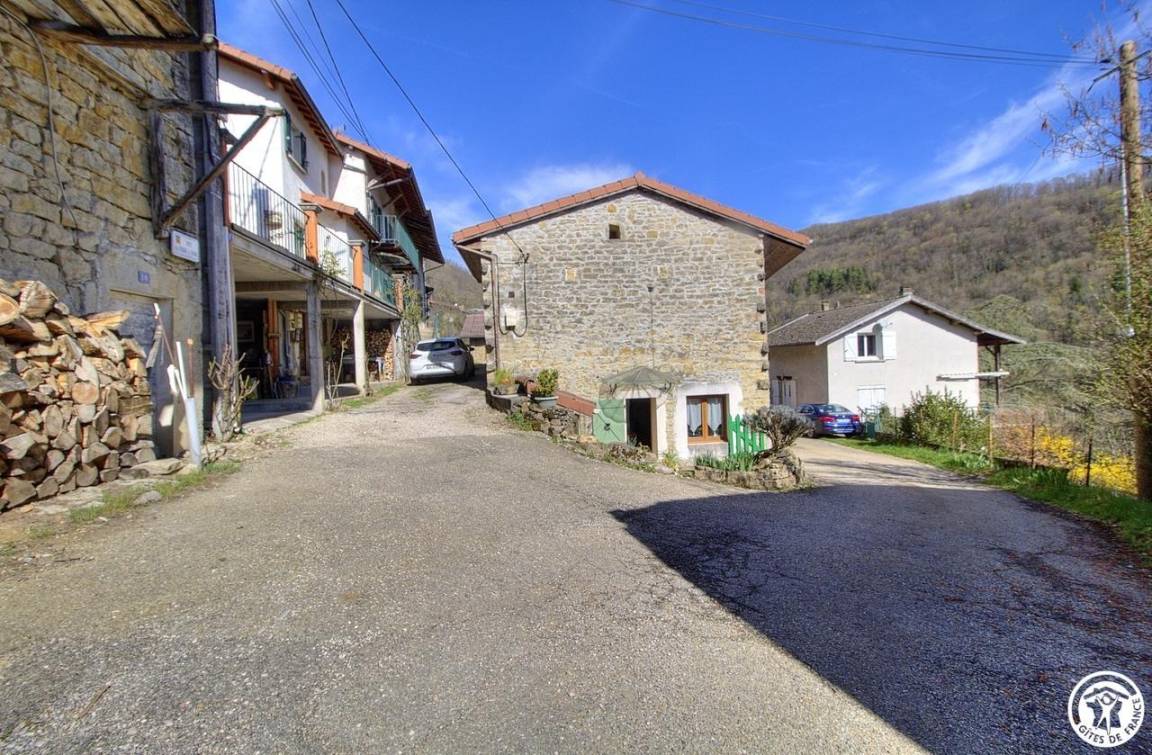 96 M² Gîte ∙ 3 Chambres ∙ 5 Personnes - Ain