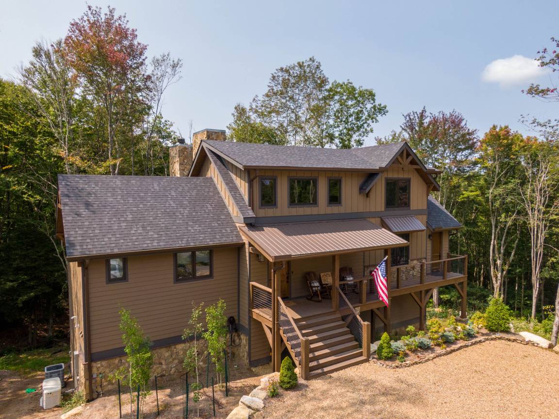 House ∙ 4 Bedrooms ∙ 11 Guests - Beech Mountain, NC