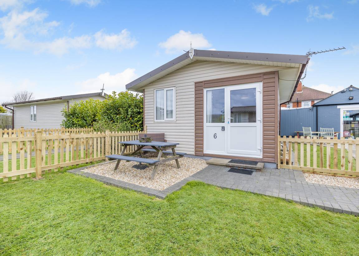 Cottage ∙ 2 Bedrooms ∙ 5 Guests - Anderby Creek