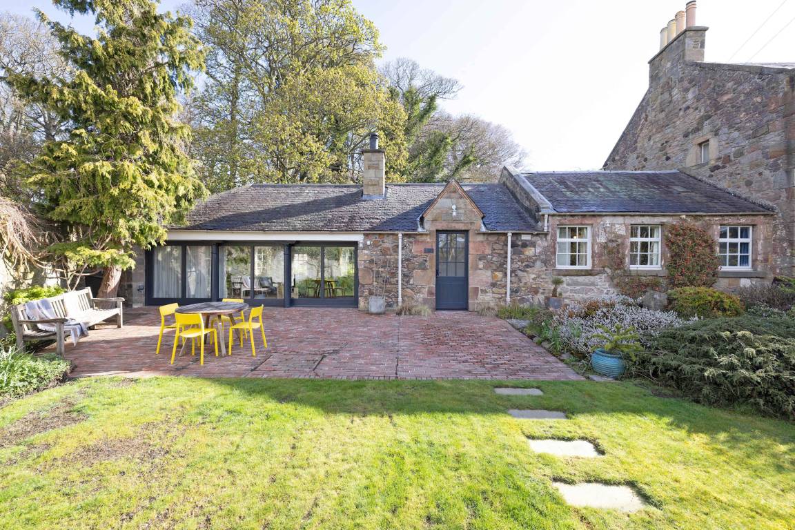 91 M² Huoneisto ∙ 2 Makuuhuonetta ∙ 4 Vierasta - Craigmillar Castle
