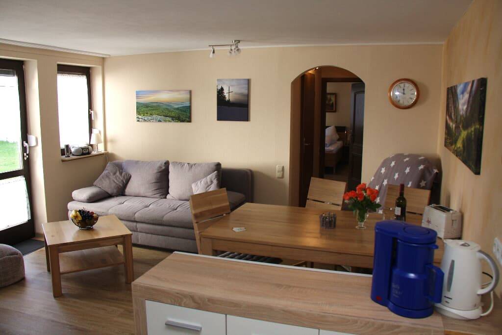 66 M² Ferienwohnung ∙ 2 Schlafzimmer ∙ 5 Gäste - Philippsreut