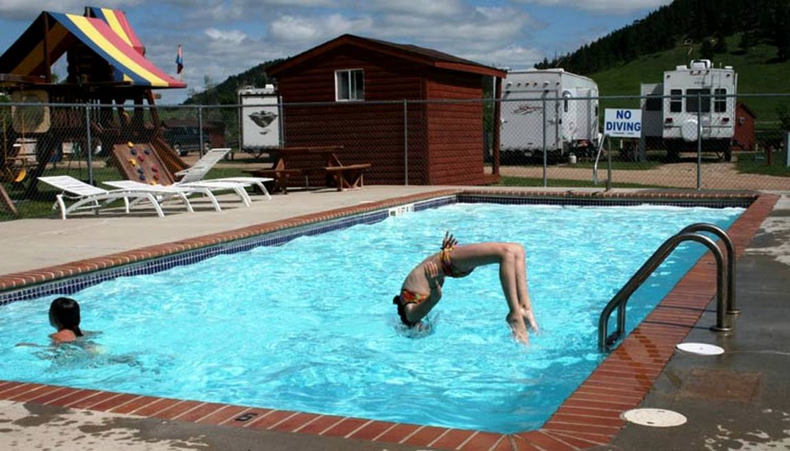 House ∙ 2 Bedrooms ∙ 6 Guests - Sturgis, SD