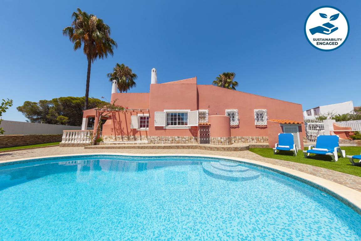 220 M² Villa ∙ 5 Bedrooms ∙ 14 Guests - Albufeira