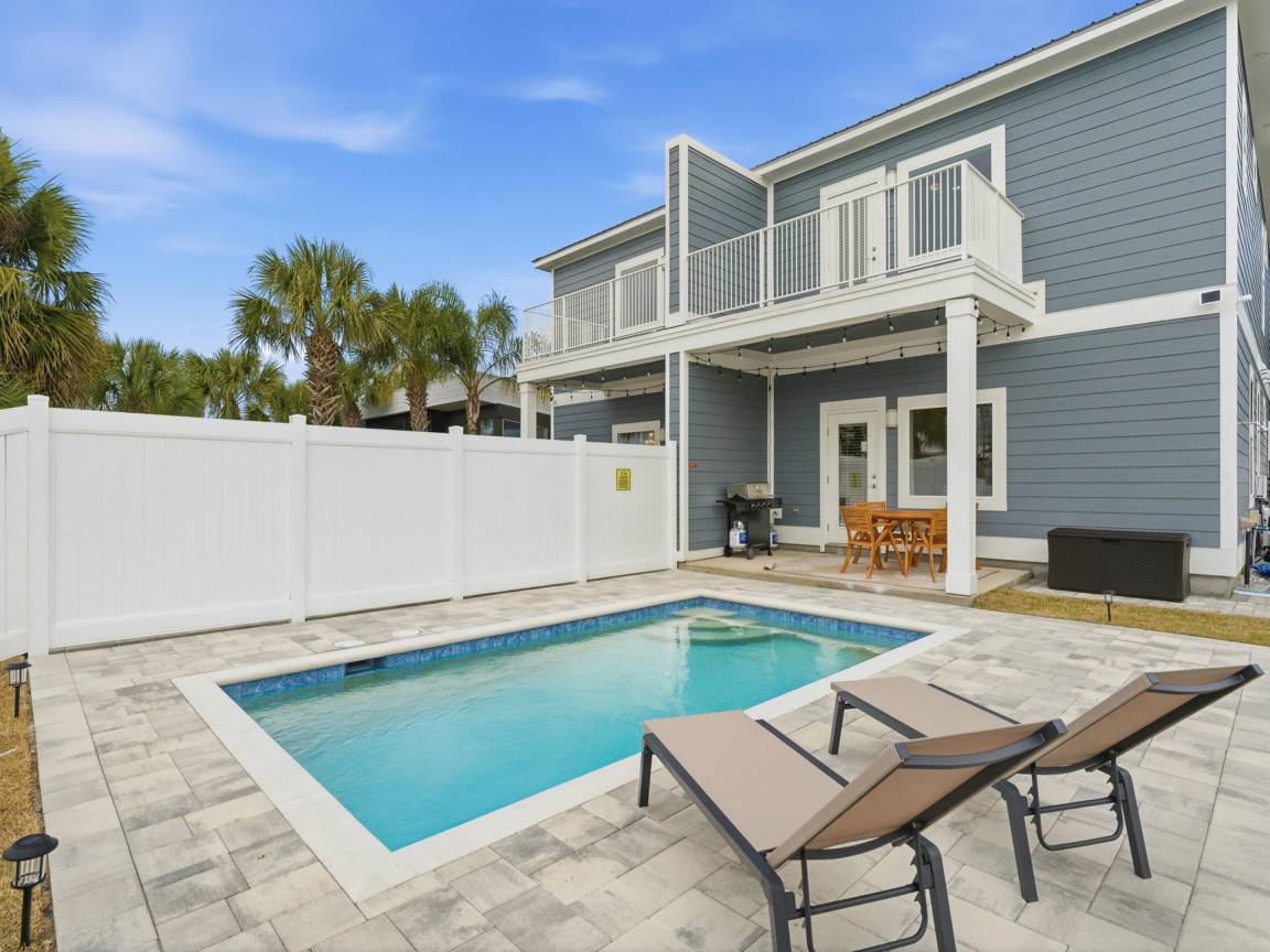 184 M² House ∙ 4 Bedrooms ∙ 12 Guests - Panama City Beach, FL