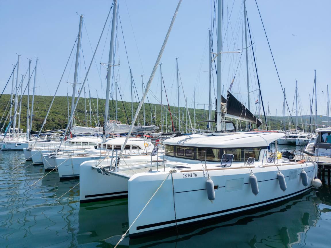 12 M² Hausboot ∙ 4 Schlafzimmer ∙ 8 Gäste - Krk