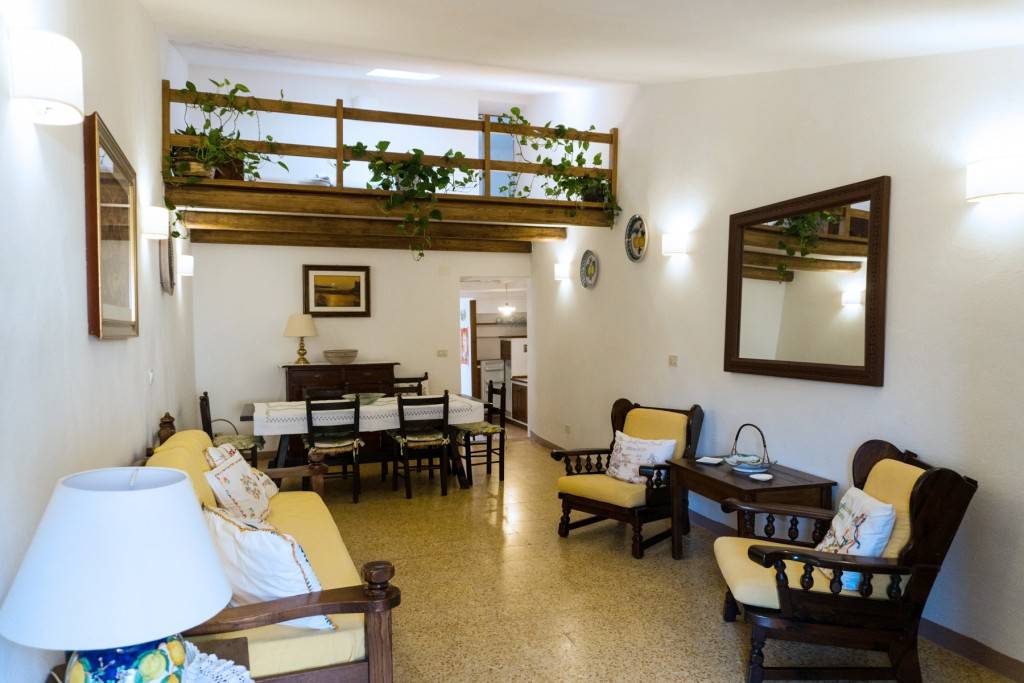 100 M² Apartment ∙ 2 Bedrooms ∙ 6 Guests - Isola del Giglio