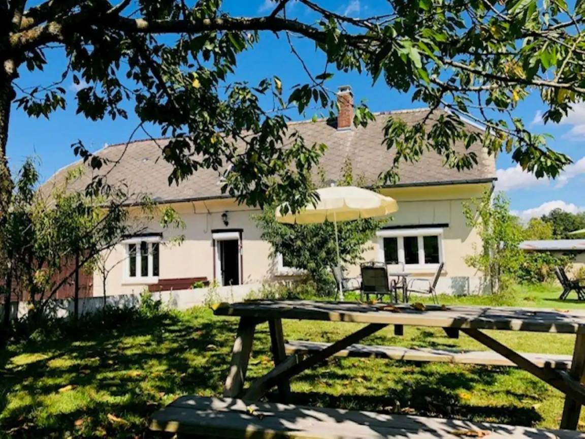 150 M² Maison De Vacances ∙ 3 Chambres ∙ 6 Personnes - Chaourse