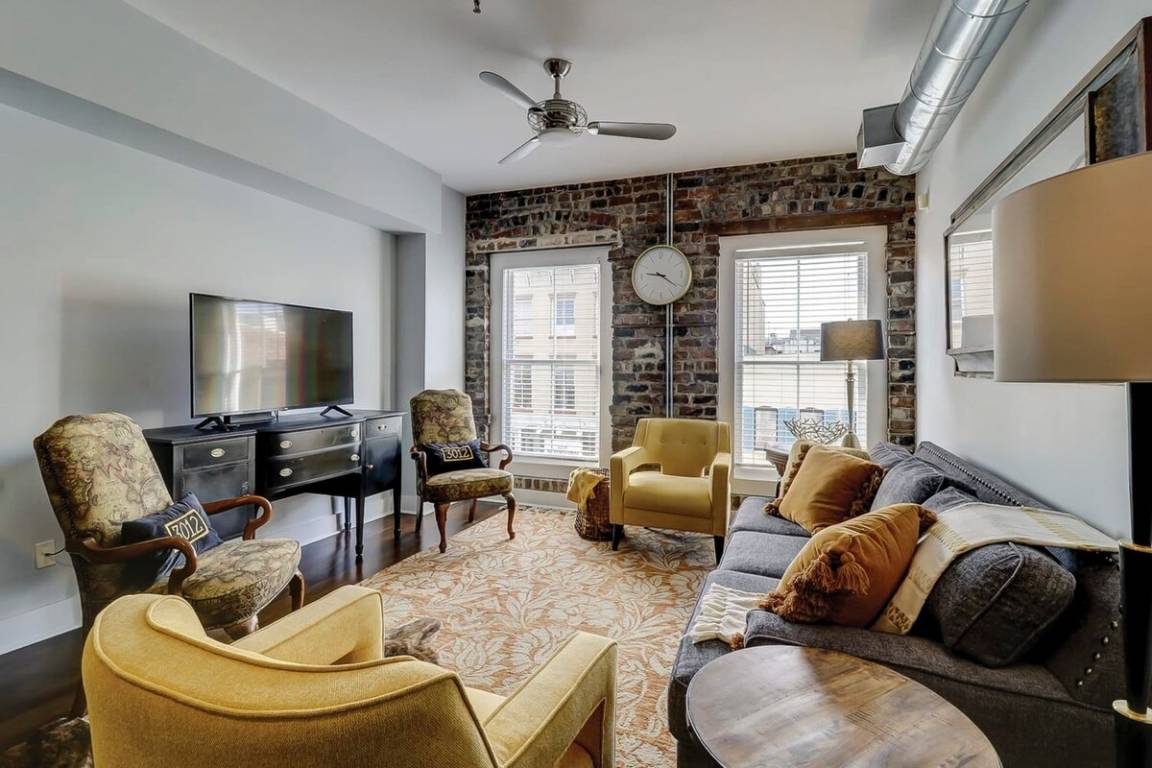 56 M² Studio Flat ∙ 1 Bedroom ∙ 4 Guests - Savannah, GA