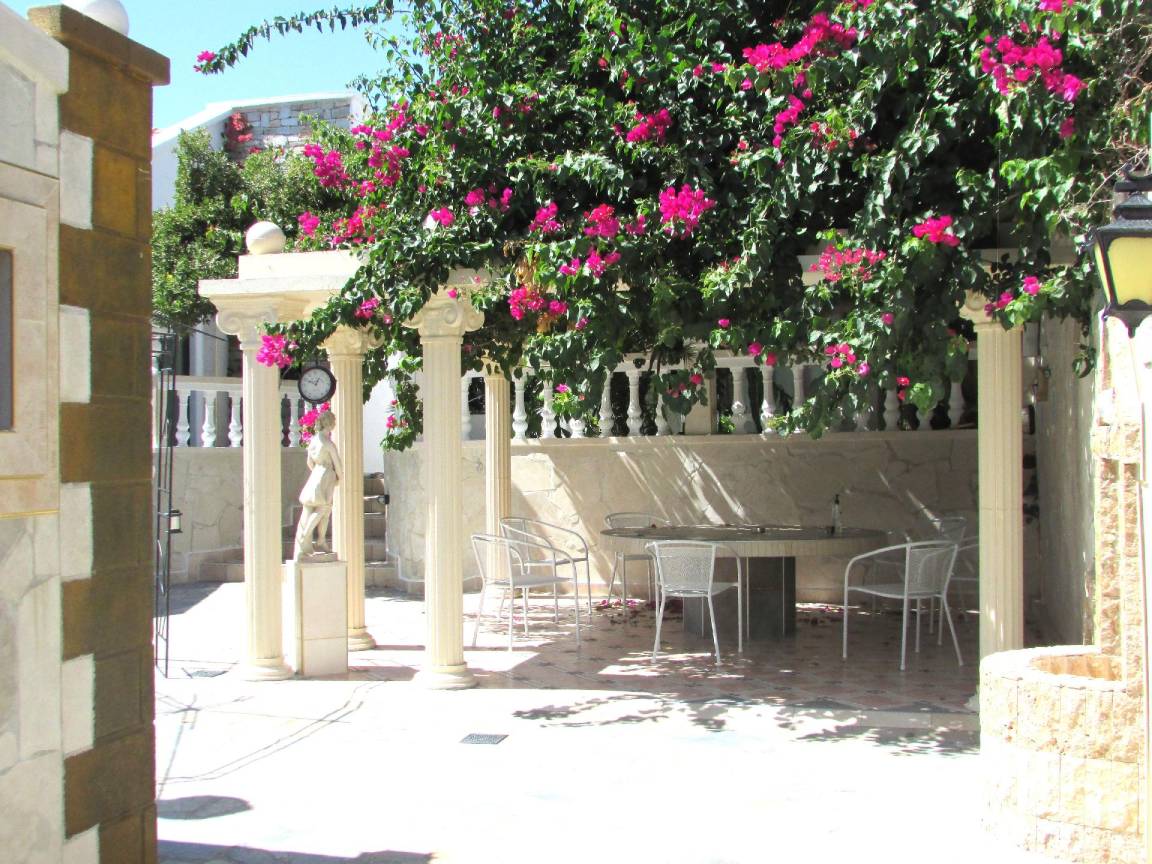 107 M² Ferienwohnung ∙ 4 Schlafzimmer ∙ 10 Gäste - Rhodos