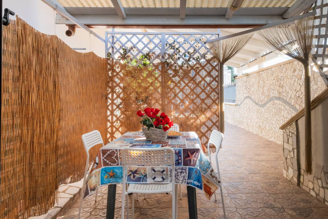 35 M² Huis ∙ 1 Slaapkamer ∙ 2 Gasten - Porto Cesareo
