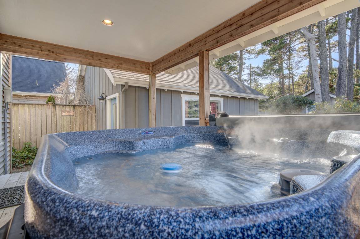 132 M² House ∙ 3 Bedrooms ∙ 8 Guests - Depoe Bay, OR