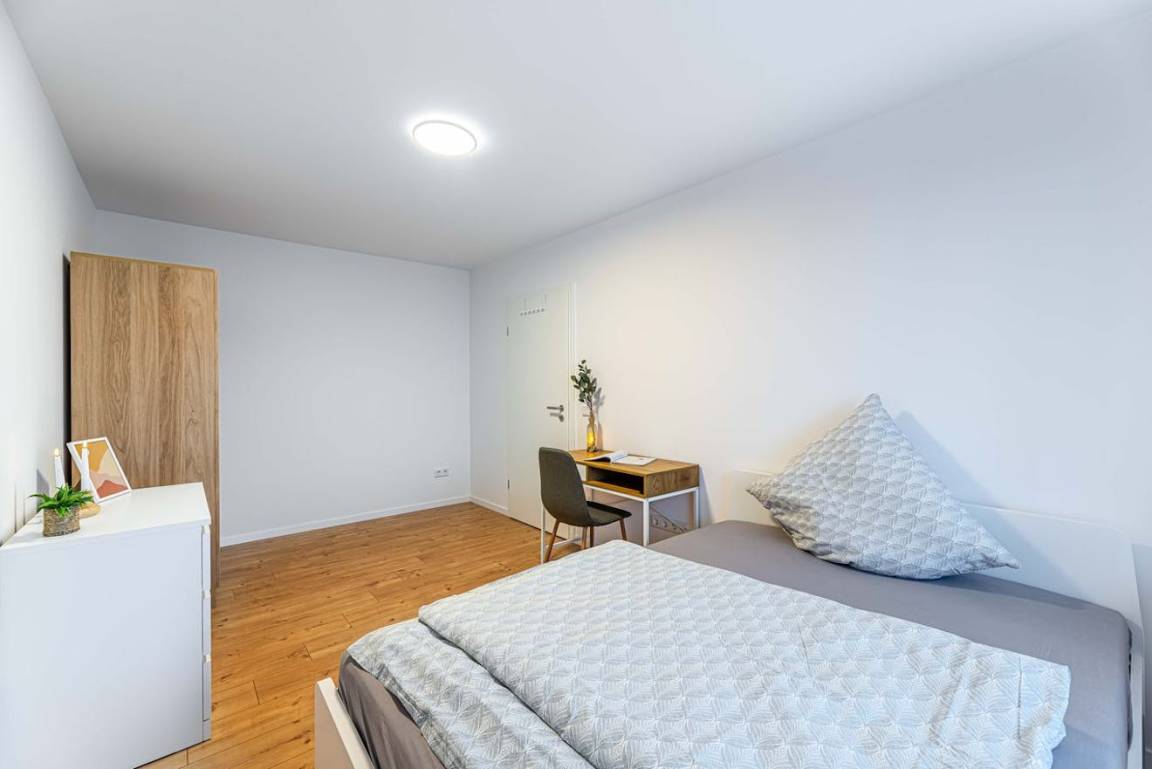 78 M² Ferienhaus ∙ 3 Schlafzimmer ∙ 3 Gäste - Nürnberg