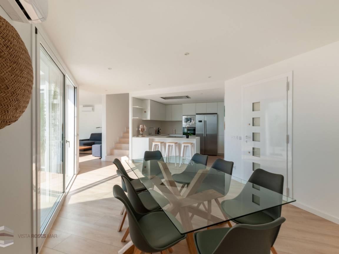 200 M² Ferienhaus ∙ 4 Schlafzimmer ∙ 8 Gäste - Cadaqués