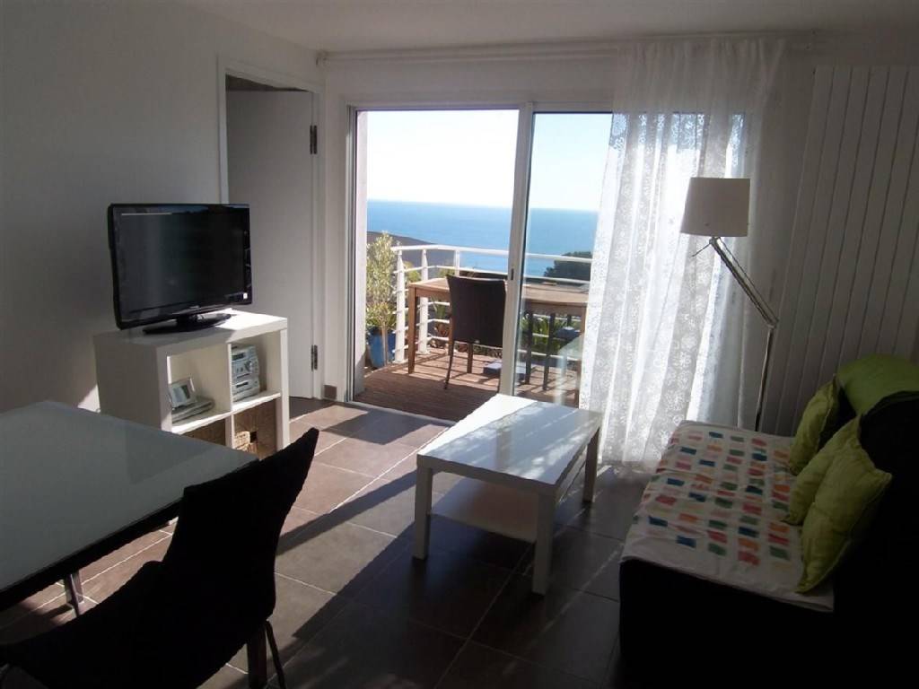 36 M² Apartment ∙ 1 Bedroom ∙ 2 Guests - Sète