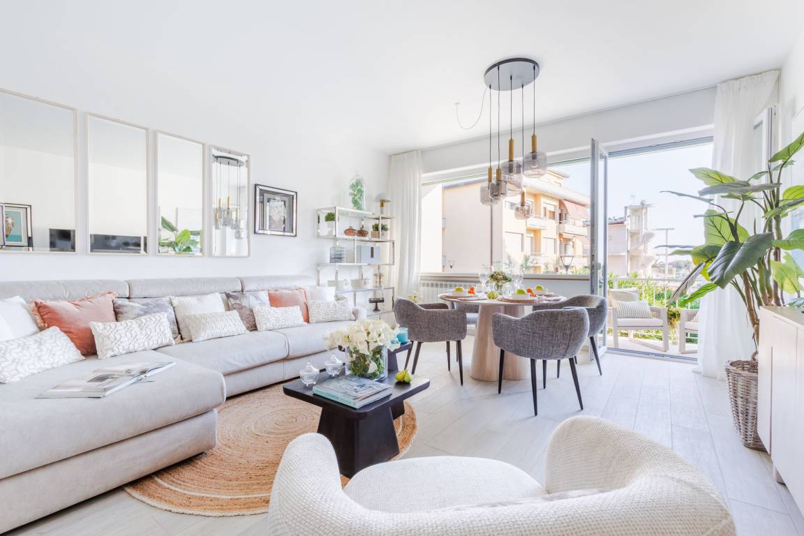 102 M² Ferienwohnung ∙ 2 Schlafzimmer ∙ 4 Gäste - Viareggio