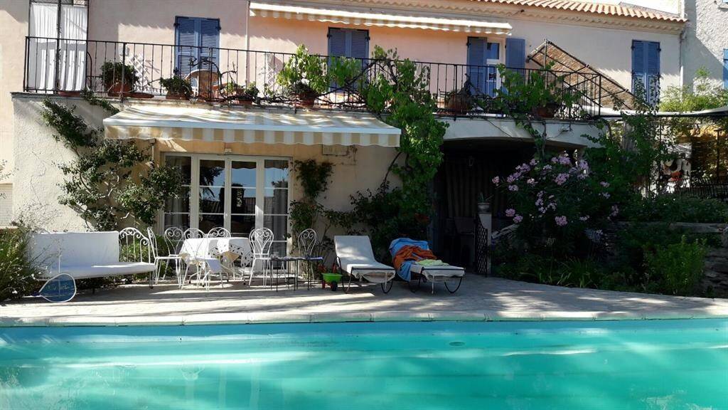 325 M² Maison De Vacances ∙ 5 Chambres ∙ 12 Personnes - Hyères