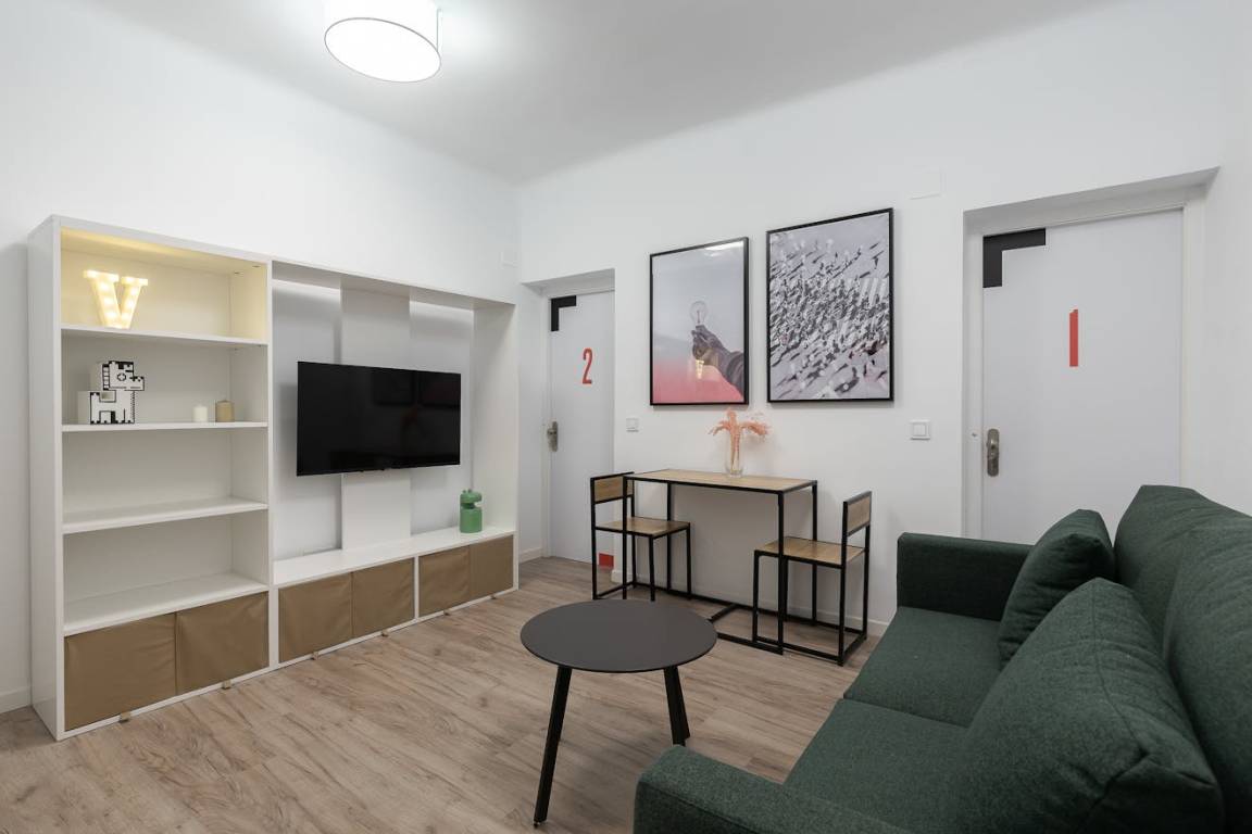 60 M² Apartamento ∙ 2 Habitaciones ∙ 2 Huéspedes - Parla
