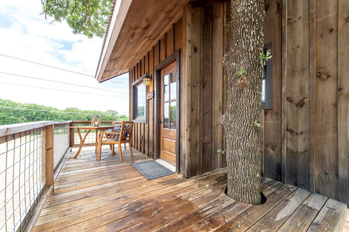 Camping ∙ 1 Bedroom ∙ 4 Guests - Texas