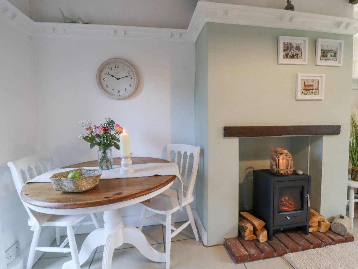 Cottage ∙ 2 Bedrooms ∙ 3 Guests - Ilkley