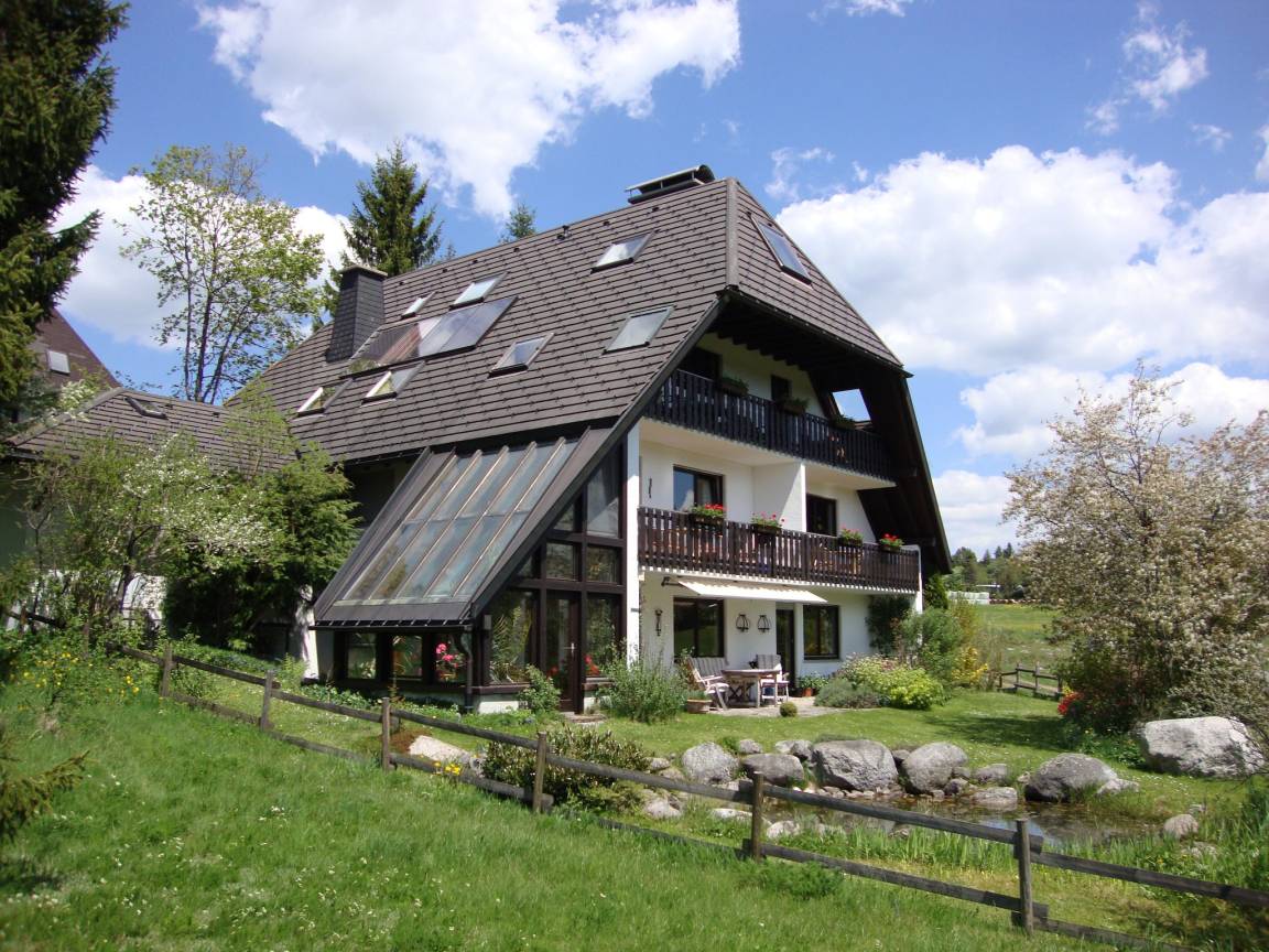 70 M² Appartement ∙ 2 Chambres ∙ 4 Personnes - Schluchsee