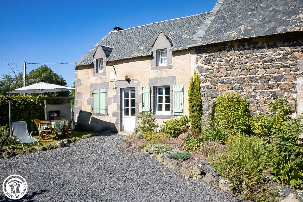 43 M² Gîte ∙ 2 Chambres ∙ 4 Personnes - Aydat