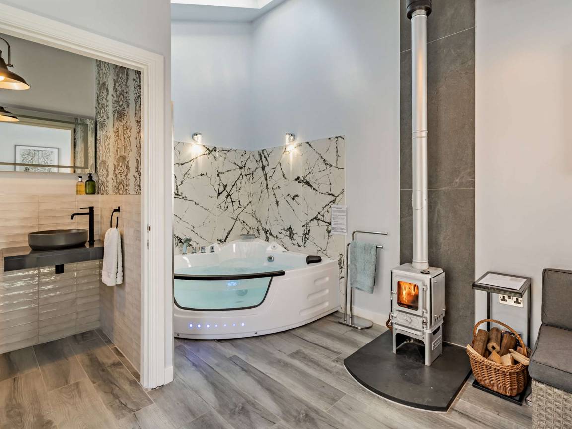 Cottage ∙ 3 Bedrooms ∙ 6 Guests - Grange-over-Sands