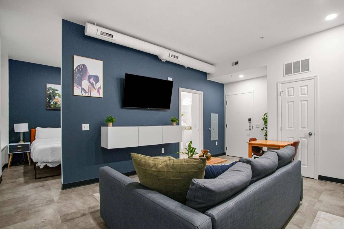 Apartment ∙ 1 Bedroom ∙ 4 Guests - Pittsburgh, PA