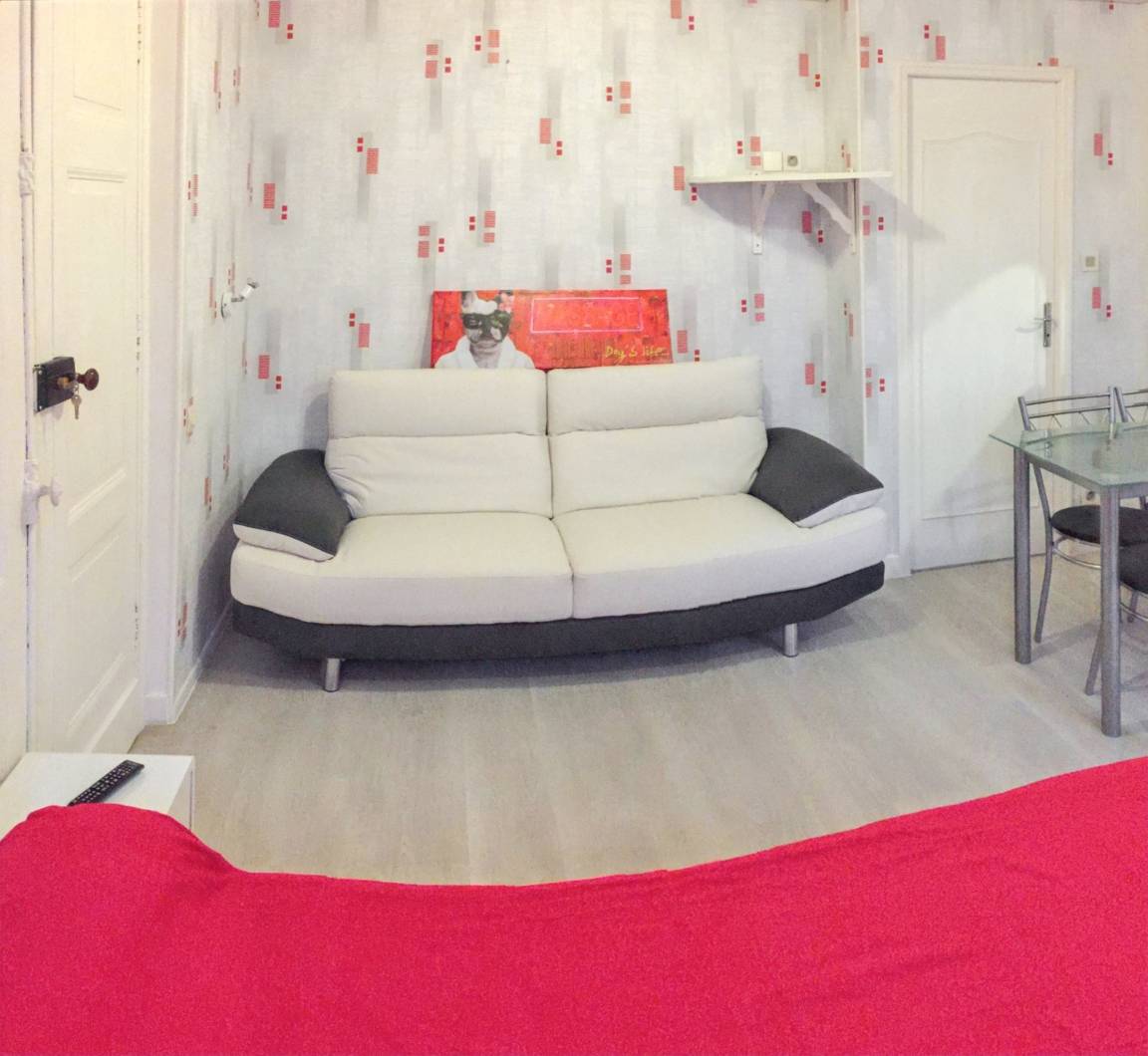 25 M² Estudio ∙ 1 Habitación ∙ 2 Huéspedes - Commentry