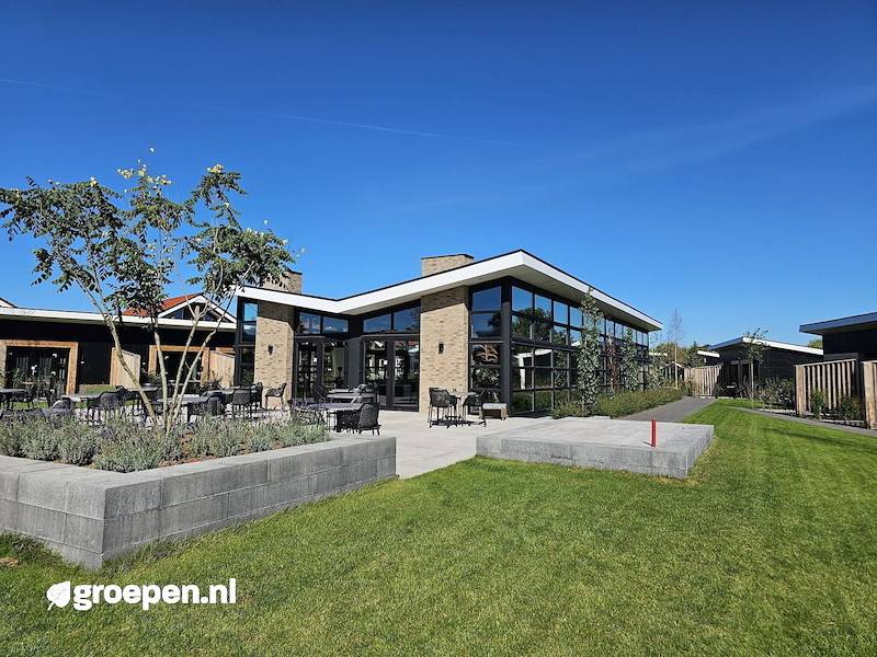 Huis ∙ 30 Slaapkamers ∙ 60 Gasten - Aalten