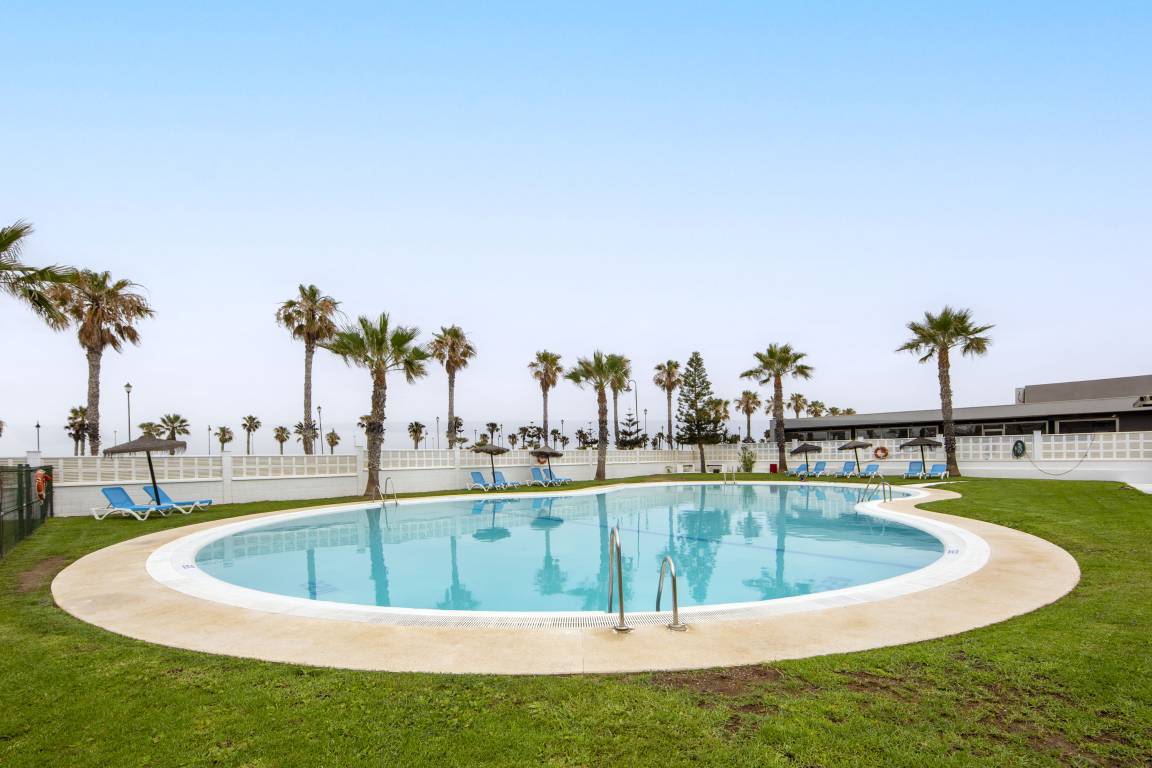 80 M² Apartment ∙ 2 Bedrooms ∙ 6 Guests - Roquetas de Mar