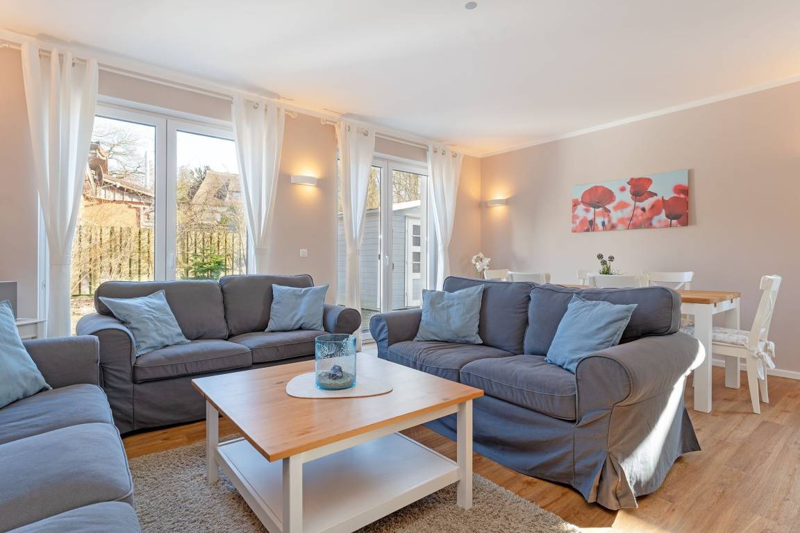 115 M² Ferienwohnung ∙ 3 Schlafzimmer ∙ 6 Gäste - Plön