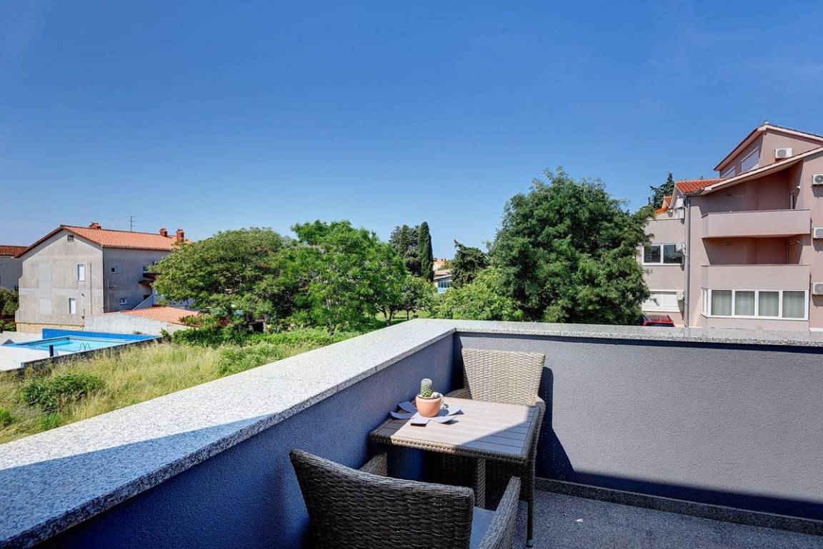 80 M² Ferienhaus ∙ 2 Schlafzimmer ∙ 4 Gäste - Ližnjan
