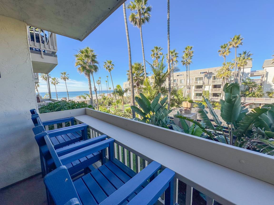 84 M² Condo ∙ 1 Bedroom ∙ 4 Guests - Oceanside, CA