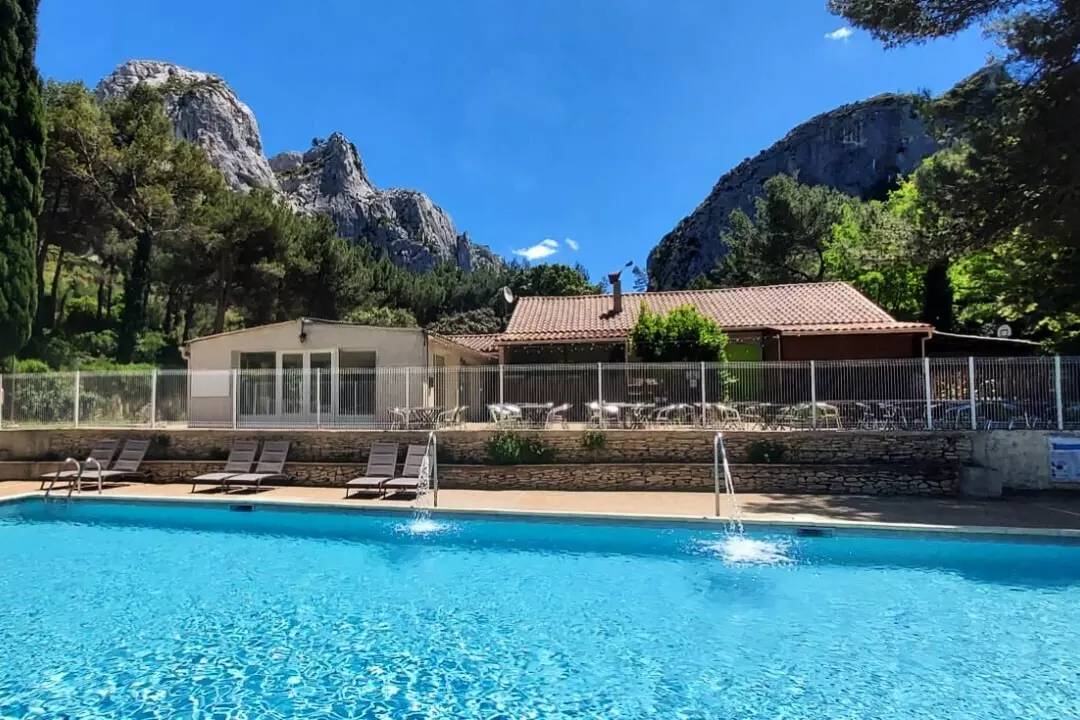 29 M² Mobil-home ∙ 2 Chambres ∙ 4 Personnes - Cavaillon