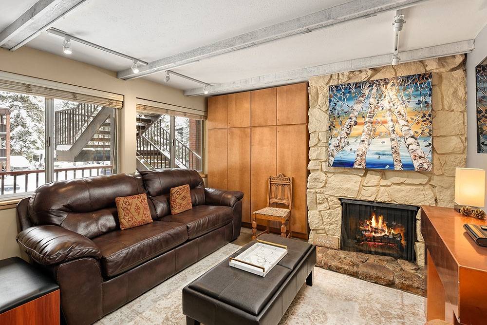 65 M² Condo ∙ 2 Bedrooms ∙ 4 Guests - Aspen, CO