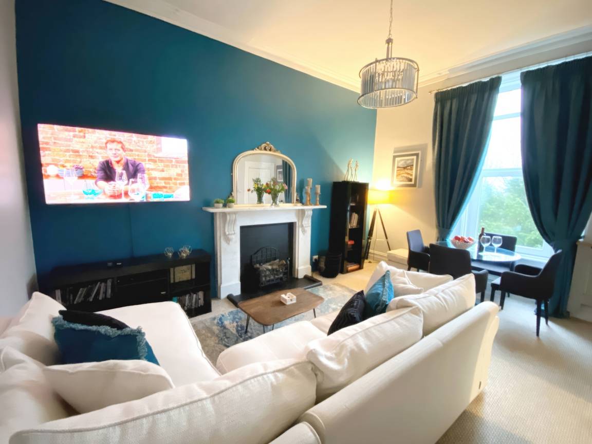 Cottage ∙ 2 Bedrooms ∙ 4 Guests - Newton Abbot