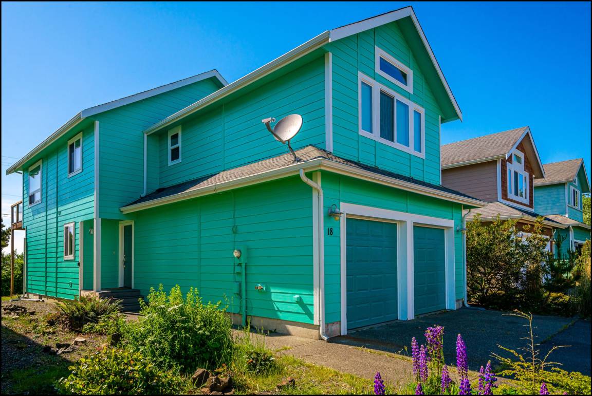 House ∙ 3 Bedrooms ∙ 9 Guests - Pacific Beach, WA