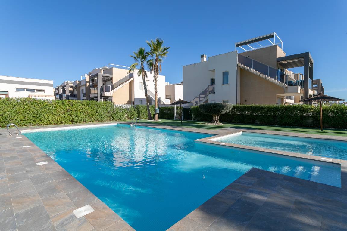 120 M² Casa ∙ 3 Habitaciones ∙ 6 Huéspedes - La Marina