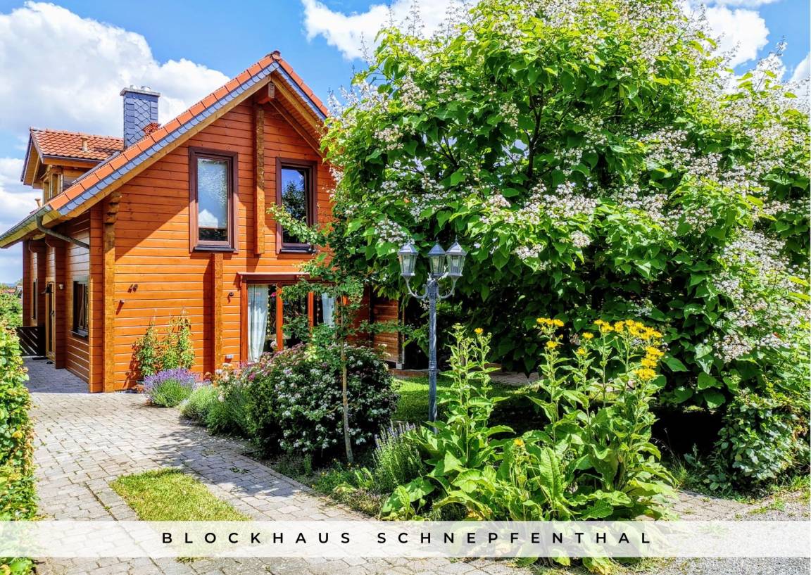 90 M² Ferienhaus ∙ 1 Schlafzimmer ∙ 4 Gäste - Waltershausen